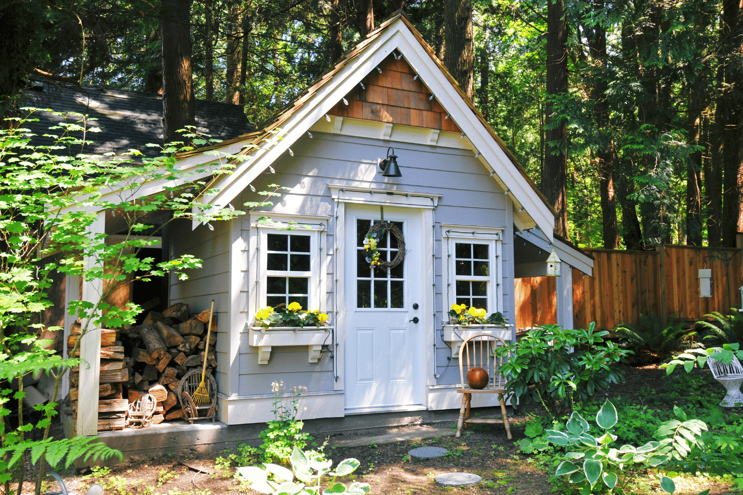 The Complete Guide to She Sheds | Ideas & More